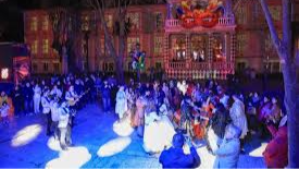 Karnavalet e Shkodrës, paradë unike e karrove dhe dritave