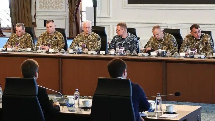 Орос Украин энэ долоо хоног шууд хэлэлцээ хийнэ